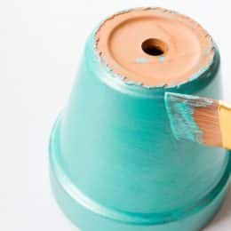 Como Decorar Vaso de Barro com Stencil 3 - Como fazer artesanatos